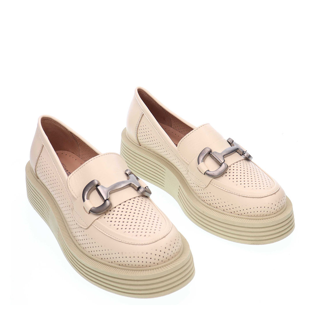 Ženske mokasine Guero 495 beige - Udobnost i šarm u nijansama bež boje ...